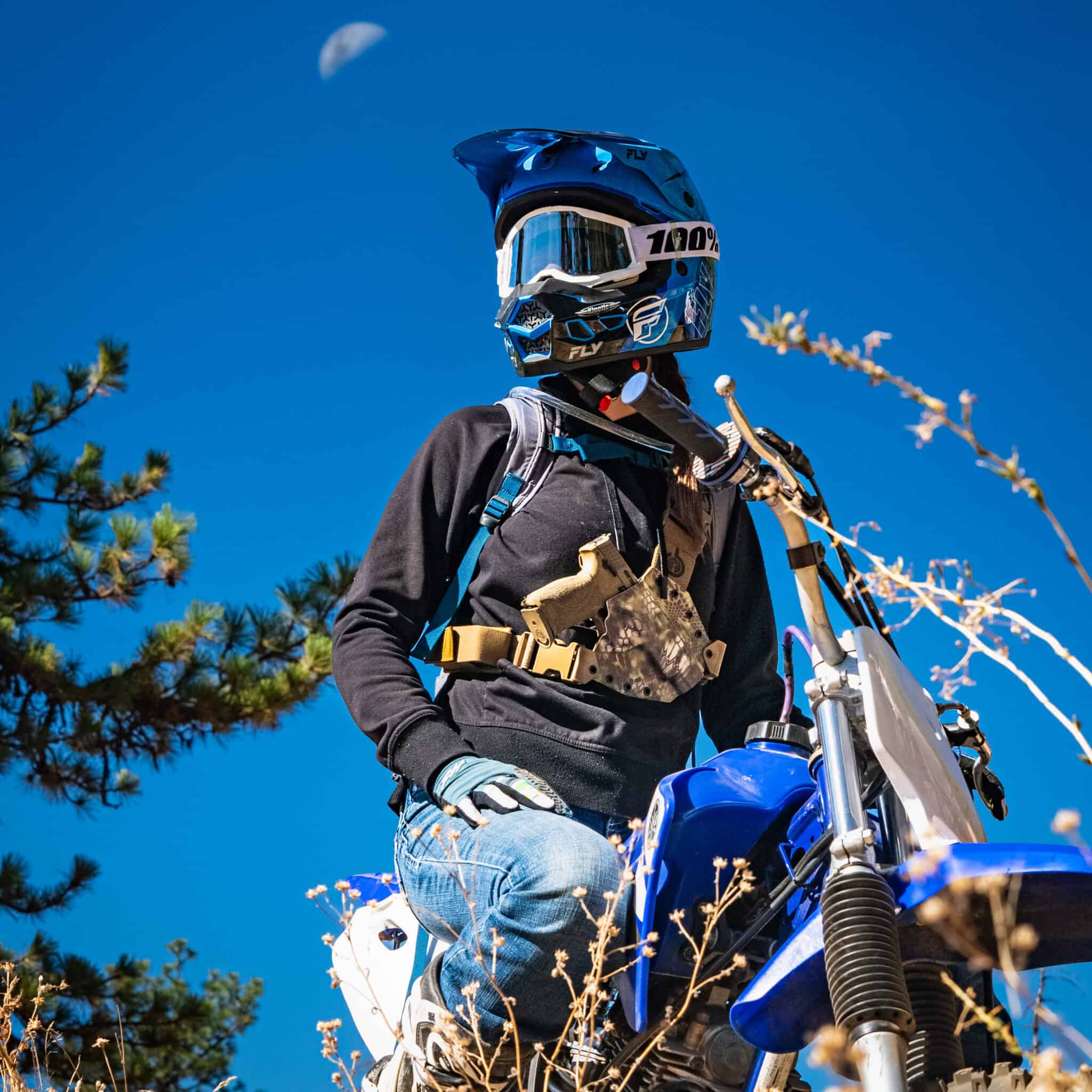 Design a Custom Kenai Chest Holster | GunfightersINC